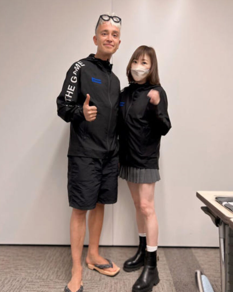 globe・KEIKOの極上ミニスカ姿にXブっ飛ぶ「足細ッ」「スタイルすごっ」絶賛の嵐 | News Everyday